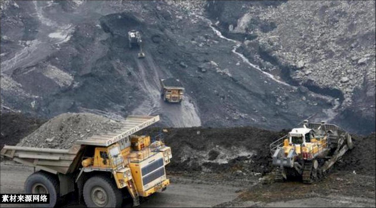 The coal seam is as thick as 1 kilometer and extends for thousands of ...