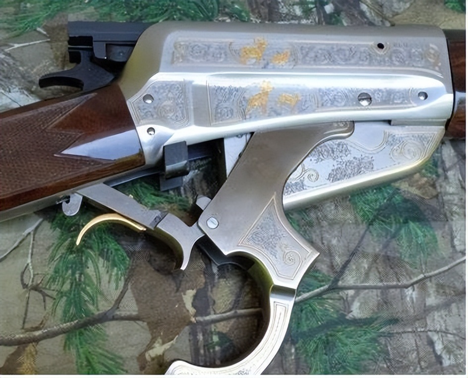 Wild West! Why is the fast-firing lever rifle eventually replaced by a ...