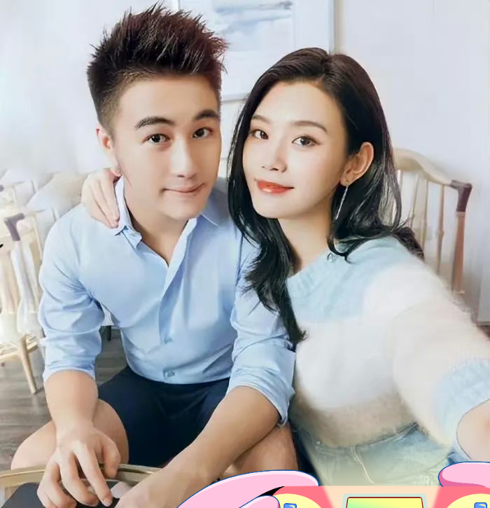 A wealthy family went shopping, He Youjun held the baby all the time, and Xi Mengyao was in good ...