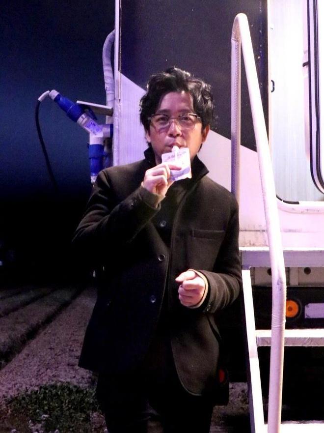 At 3 o'clock in the morning, Pan Yueming posted a high-profile article ...