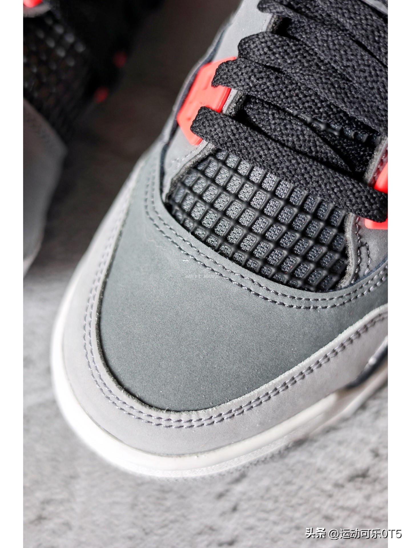 Infrared theme is always a classic choice! Air Jordan 4 - iMedia