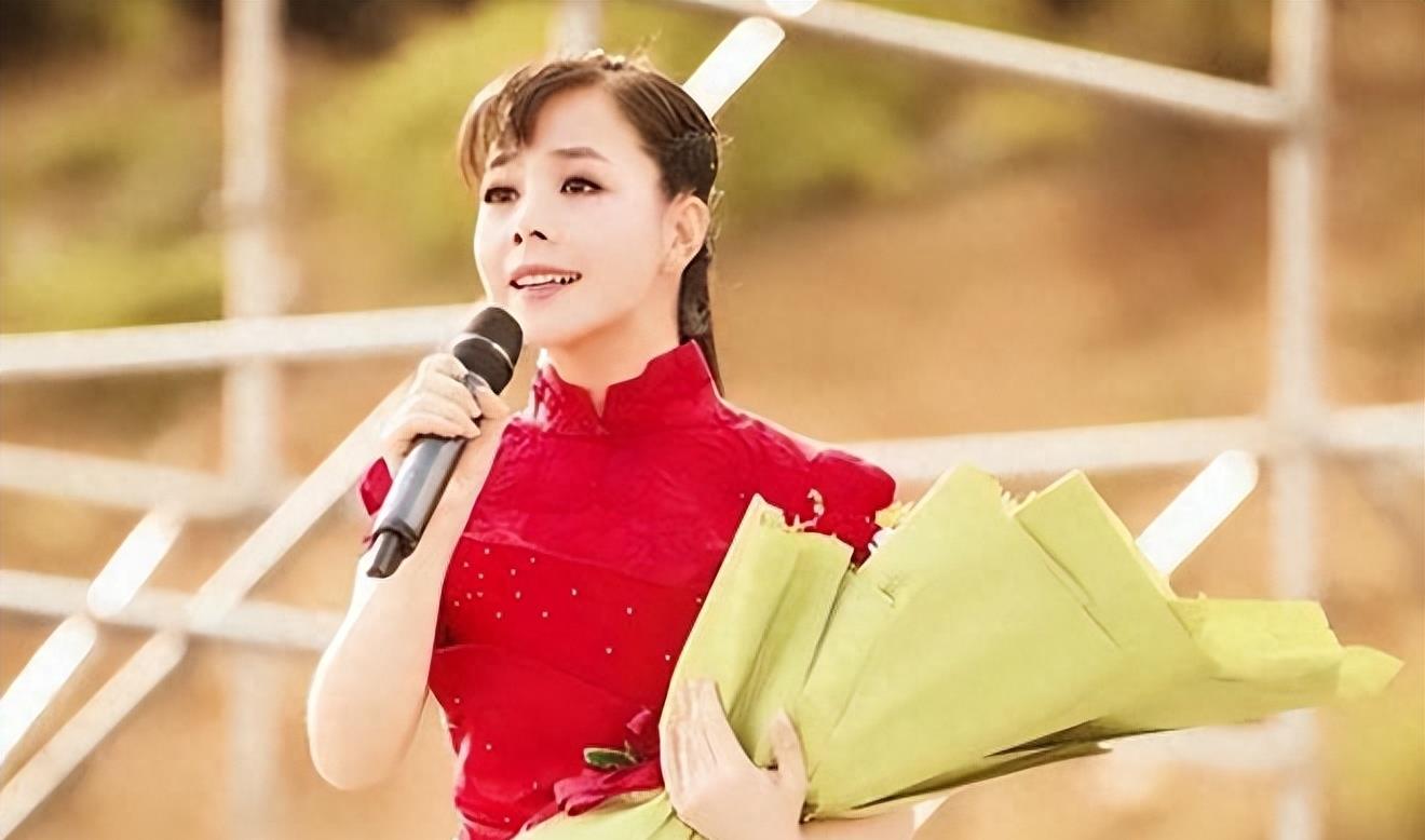 Singer Wang Erni's grassroots identity was questionable and she hid it ...