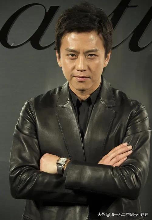 The multi-talented actor Deng Chao! - iNEWS
