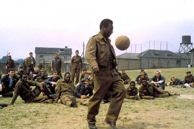 The world's thrilling story "The Great Escape", starring Pele and ...