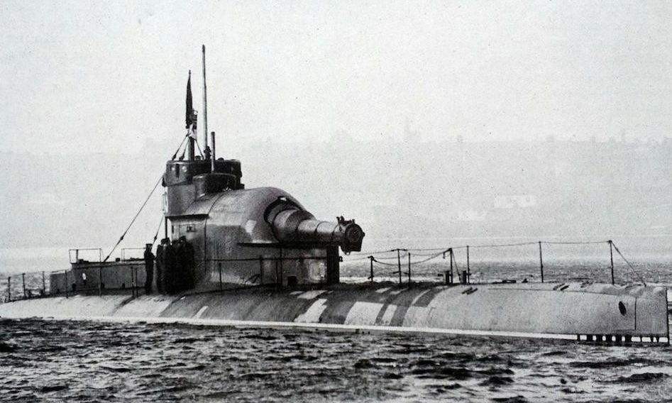 The world's strongest artillery submarine - install 305mm artillery ...