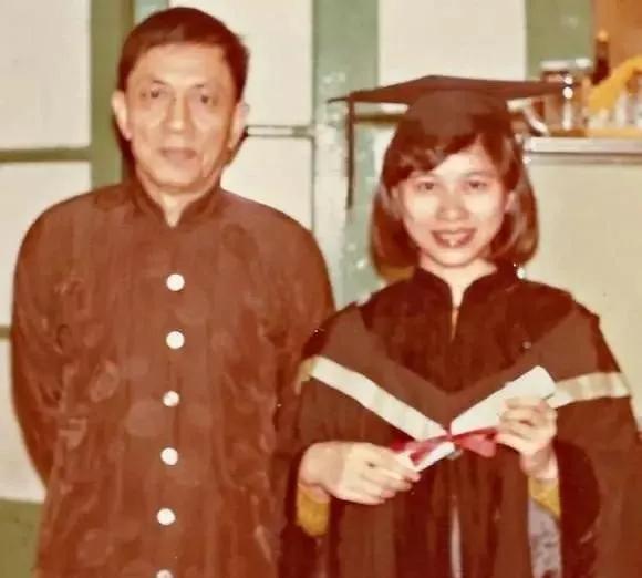 Liang Meiwei, who has been in love with Aaron Kwok for 30 years, is now ...