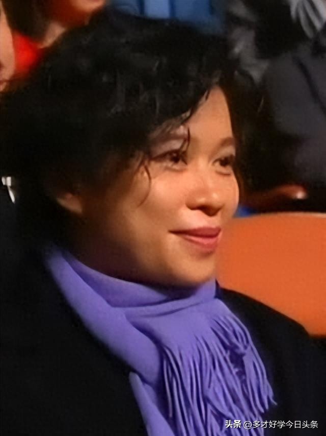 How good is the relationship between Aaron Kwok and Liang Meiwei? You ...