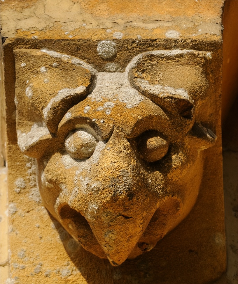 On the pictorial origins of animal sculptures in European medieval ...