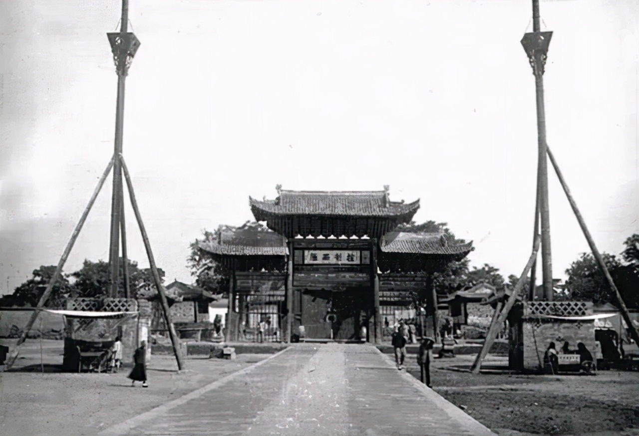 In the ancient city of Chang'an a hundred years ago, rare old photos ...