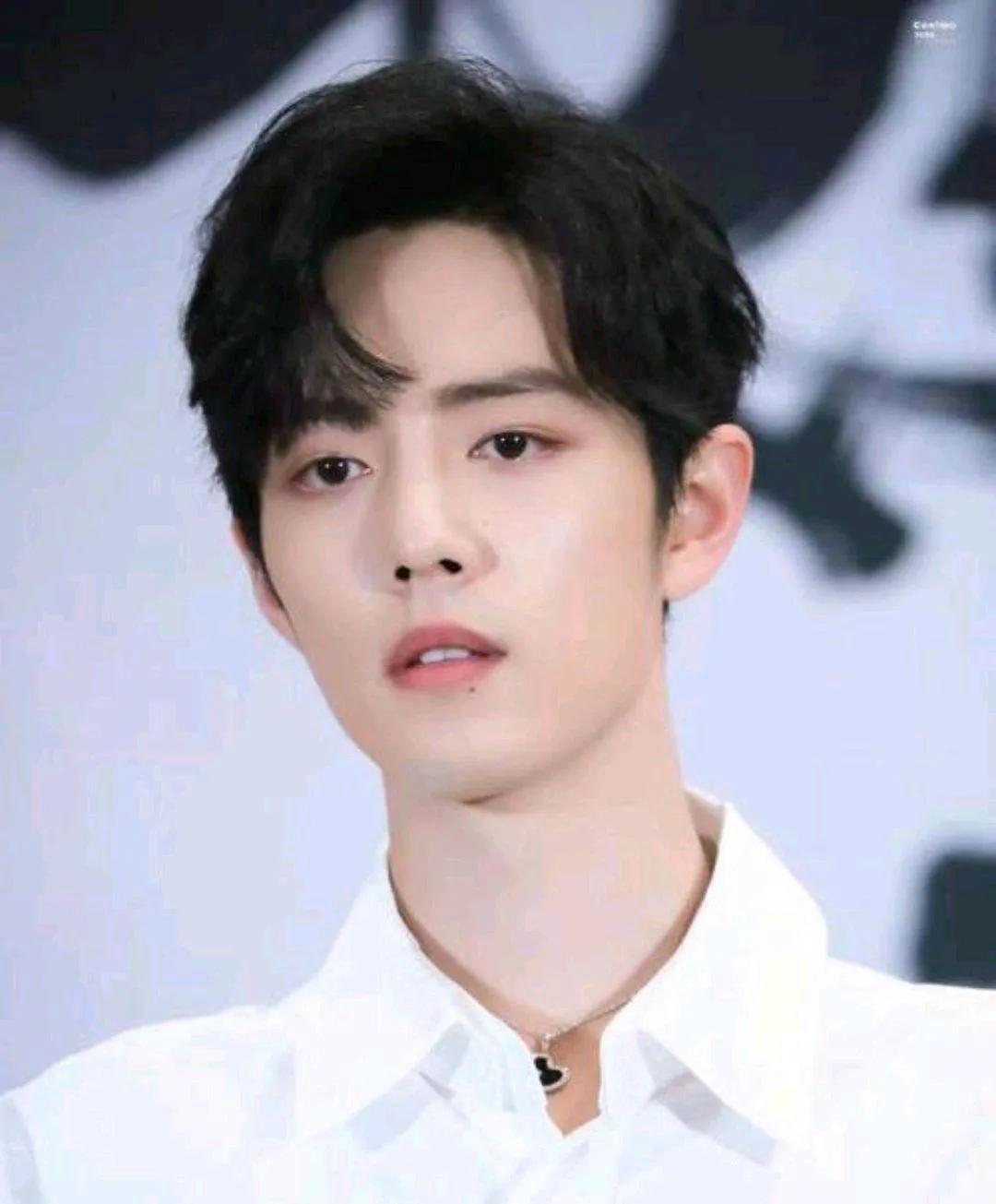 Xiao is online again at the age of three!Xiao Zhan doesn't go home ...