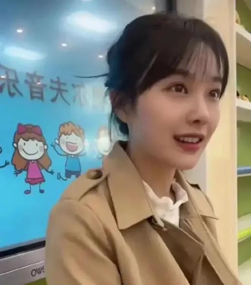 "Dig, dig" Mr. Huang was entangled in all kinds of black material, but ...