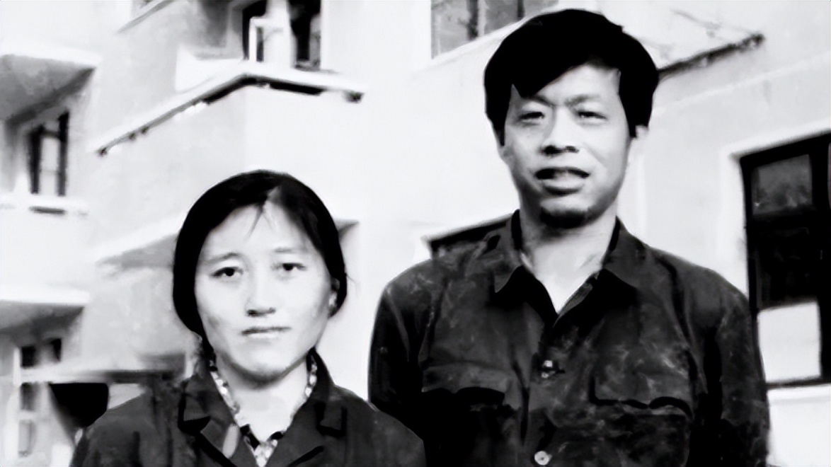 Talking about Wang Xiaobo again: Are we still the silent majority? - iNEWS