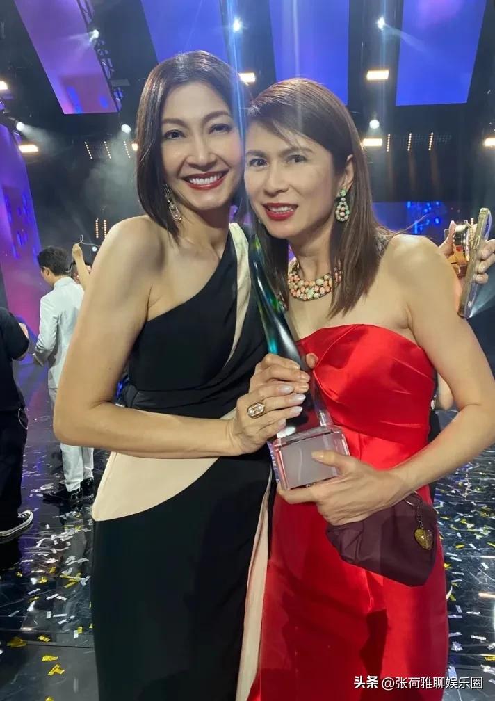 Recent photos of former actress Pan Lingling in Singapore - iMedia