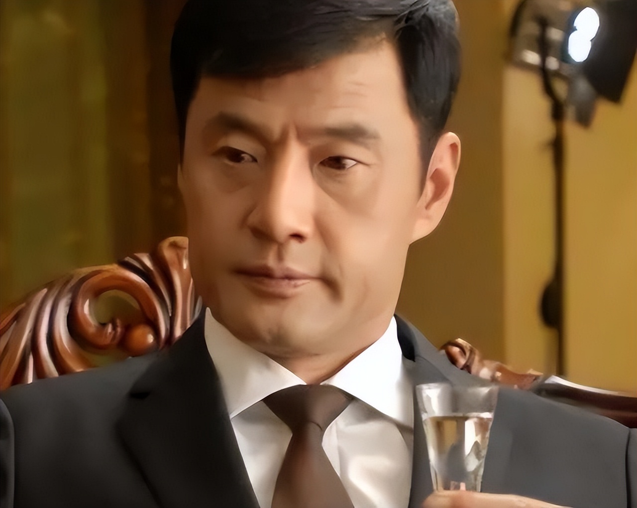 Yu Rongguang: Filming is life, but it is not easy to find his ex-wife ...