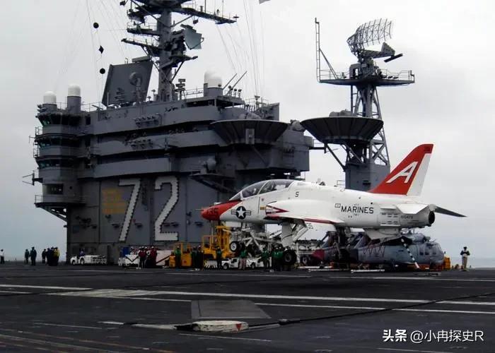 How hard is it to sink an American aircraft carrier? Known as "no fear ...