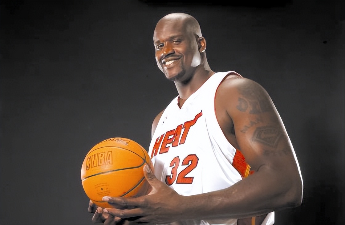 The same O'Neal against a center with a shot, how does he defend?Fans ...