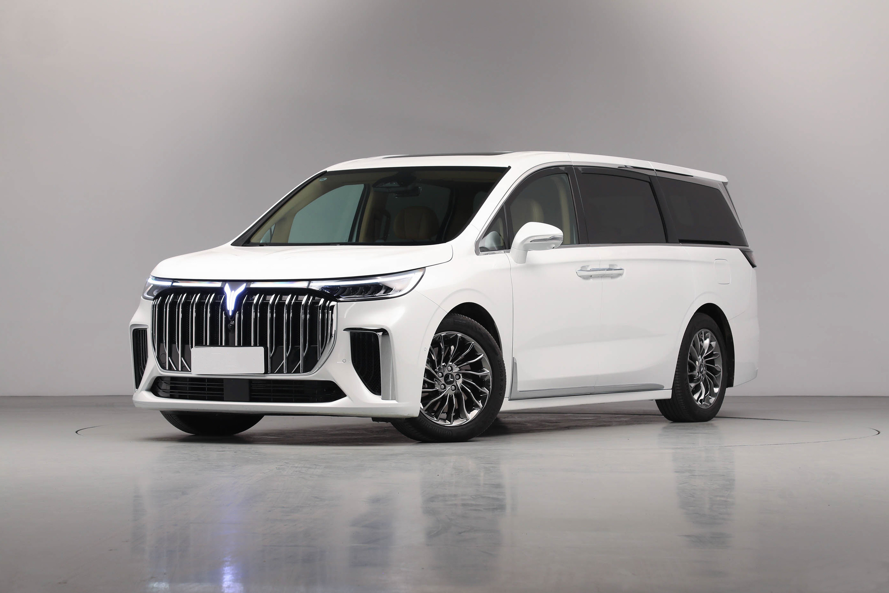 Those who don't understand choose a Mercedes-Benz, those who half ...