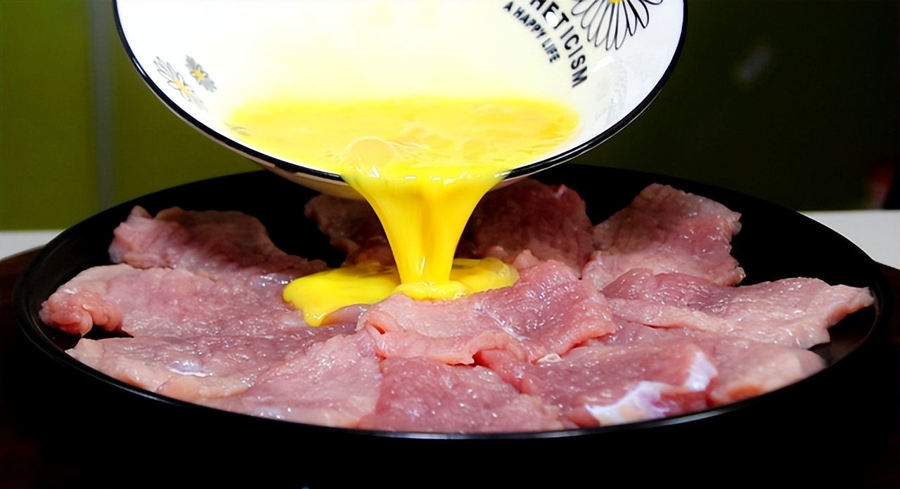 This is the best way to eat pork. It is a hard dish on the table. It is ...