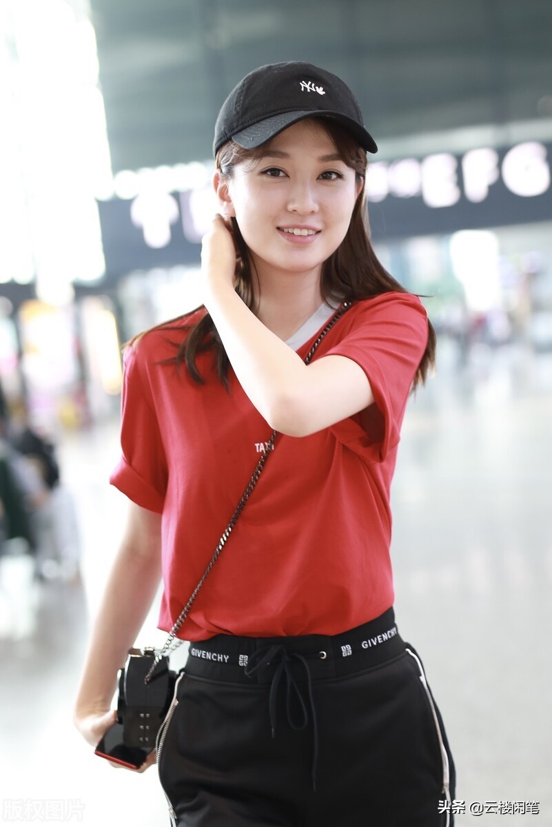 Qiao Xin, Xu Zhengxi's "Yan Yu Fu" hit the air, a gorgeous transformation from "bronze" to "king ...