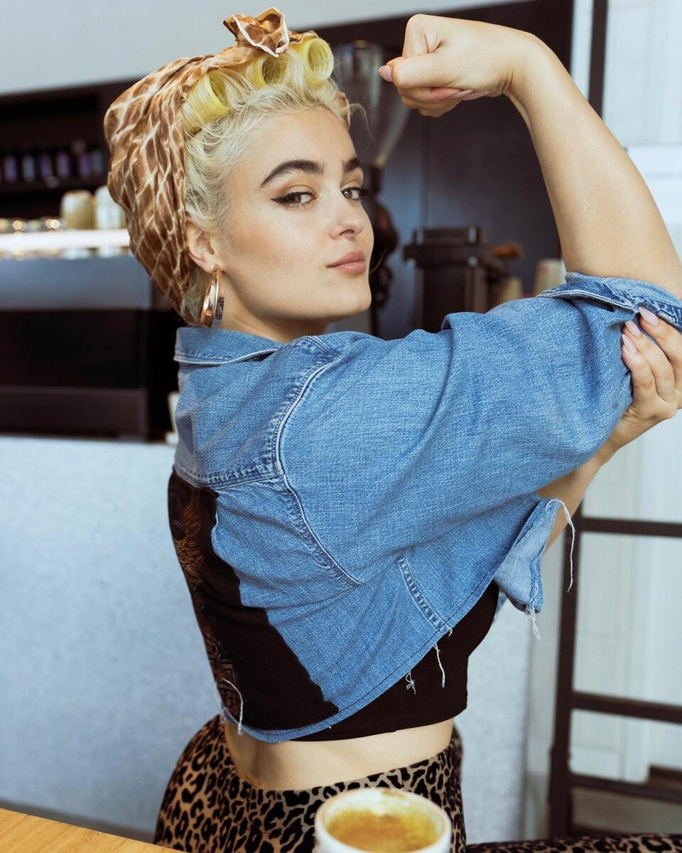 Stephanie Ferrario, a 28-year-old model from Australia - iNEWS