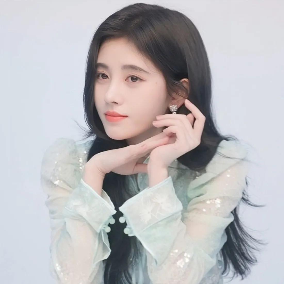 Ju Jingyi - iMedia