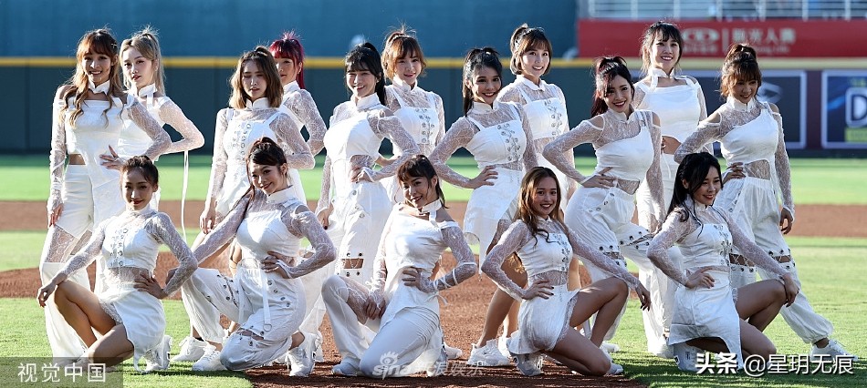 Liu Pinyan served as the kick-off guest, showing a round, confident ...