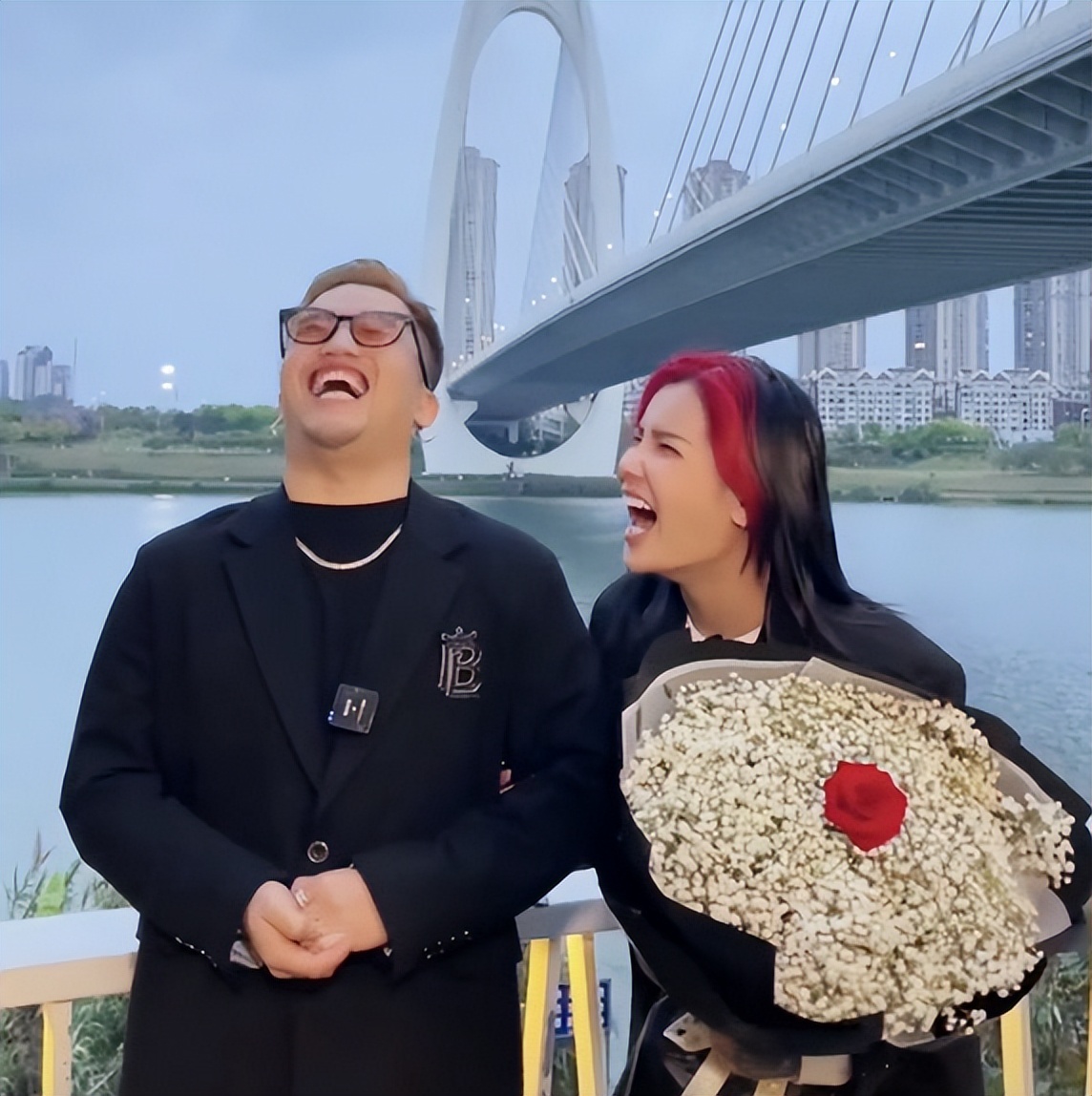 Internet celebrity Taimi reveals the reason for the breakup. The 7-year ...