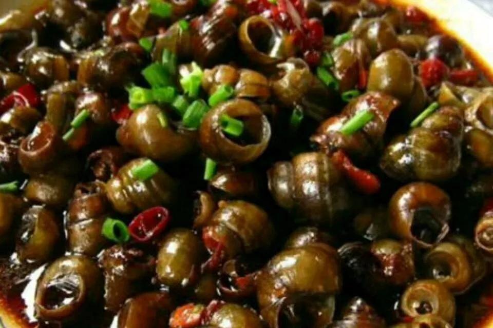 Delicious Fried Escargot - iNEWS