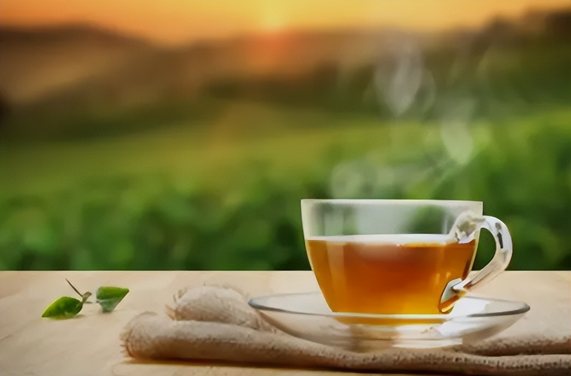 Who is healthier if you drink plain water or drink tea for a long time ...