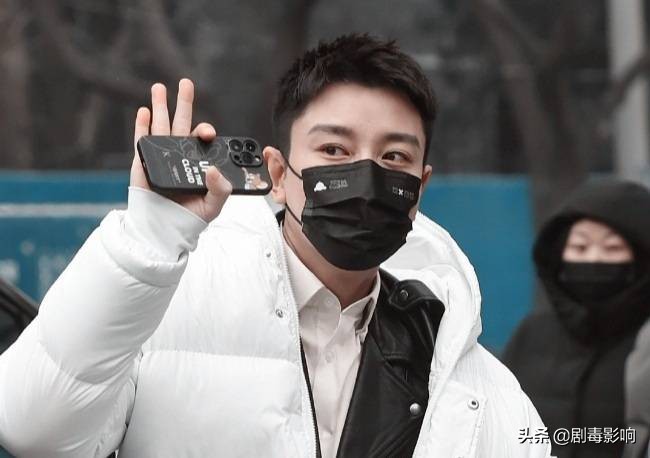 Jia Nailiang and Chen Baoguo and Li Xuejian opened the Spring Festival ...