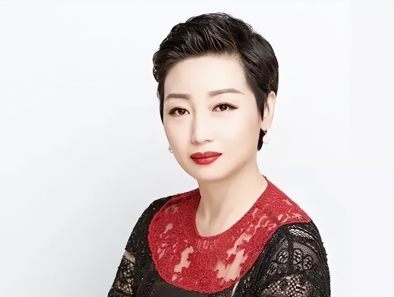 The world has indeed changed, Huang Guangyu lost to the times? - iNEWS