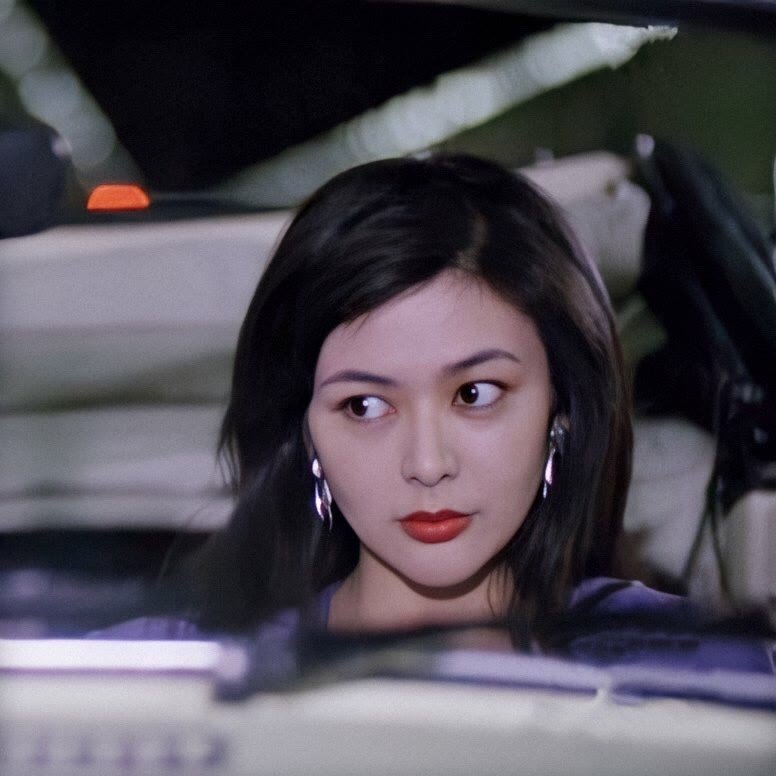 Looking at the star shapes of various ages, what is the essence of ...