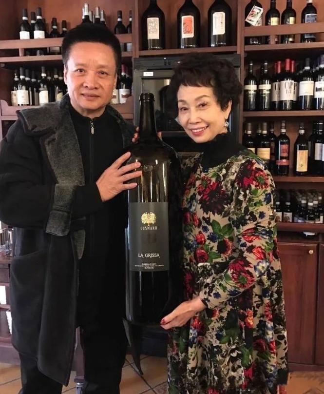 Yan Weiwen rarely posts family photos. His 64-year-old wife is ...