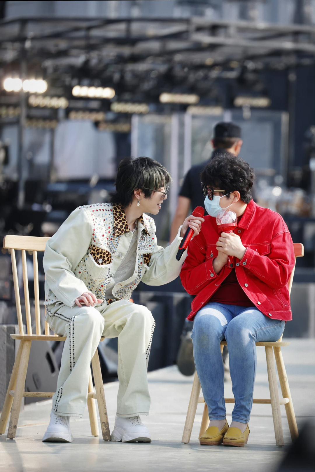 Hua Chenyu's Mars concert was held in Hangzhou Baima Lake Park for ...