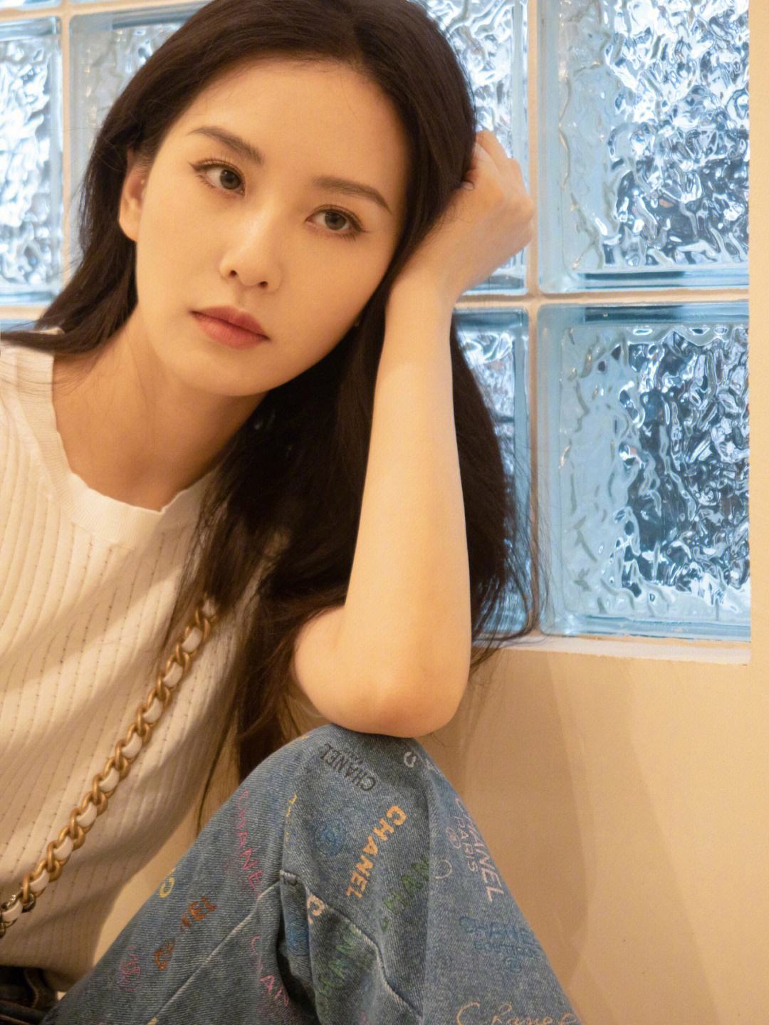 Xie Na, Xu Huaiyu, Zhang Xincheng, Li Landi, ab Liu Shishi, Jia ...