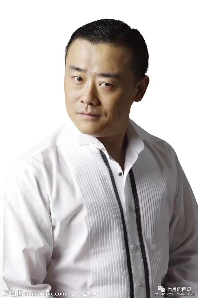 The recent situation of 56-year-old Zhou Libo was exposed, eating big ...