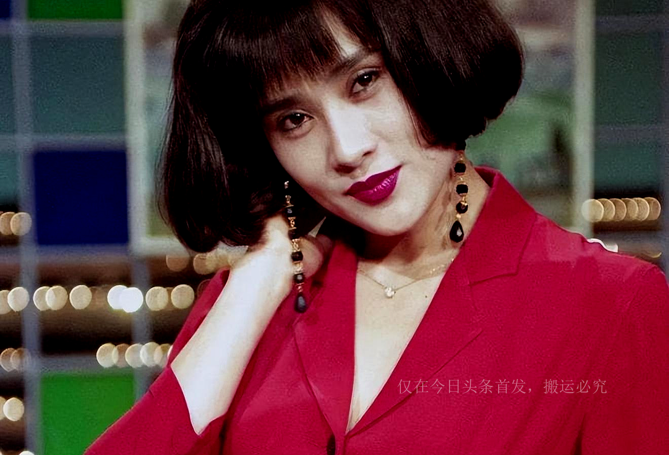 She is a well-known female singer in Taiwan. She is both talented and ...