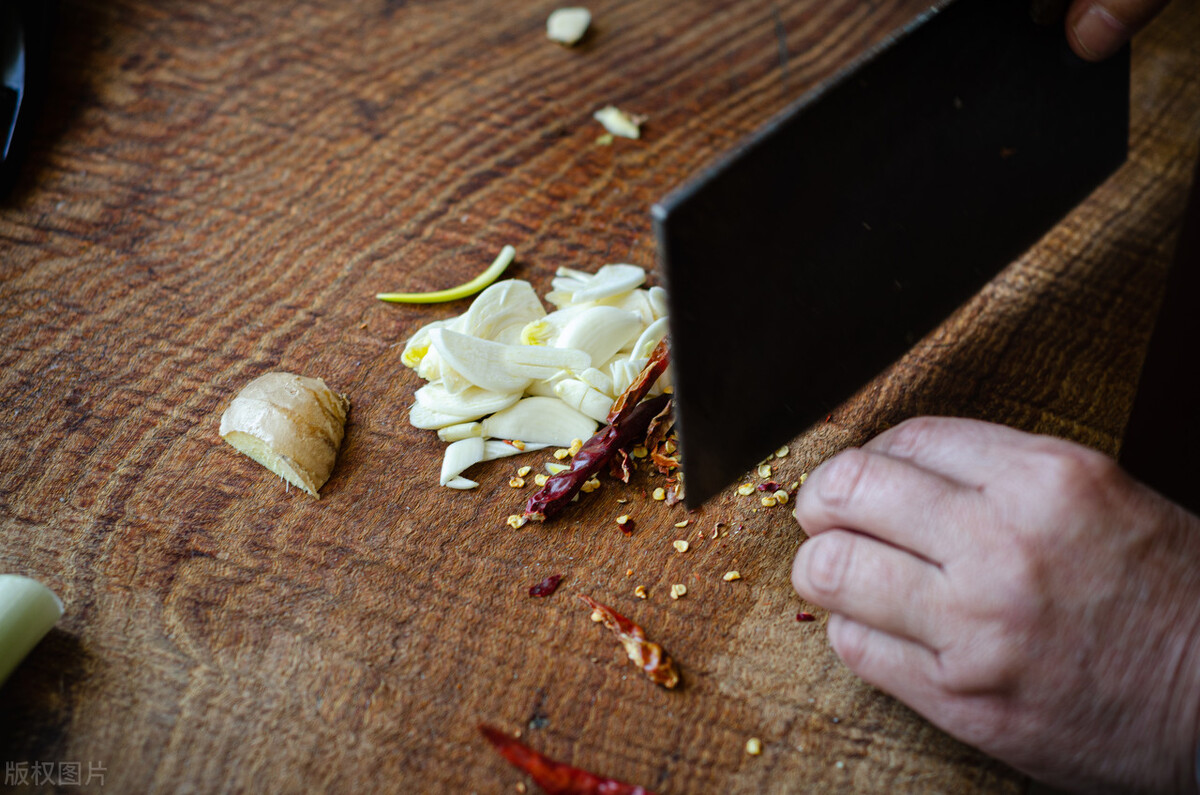 Fried stone snails, delicious and healthy! (Master the practice, eat ...