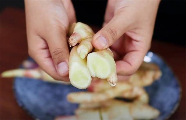 There is a new way to make ginger, which becomes delicious immediately ...