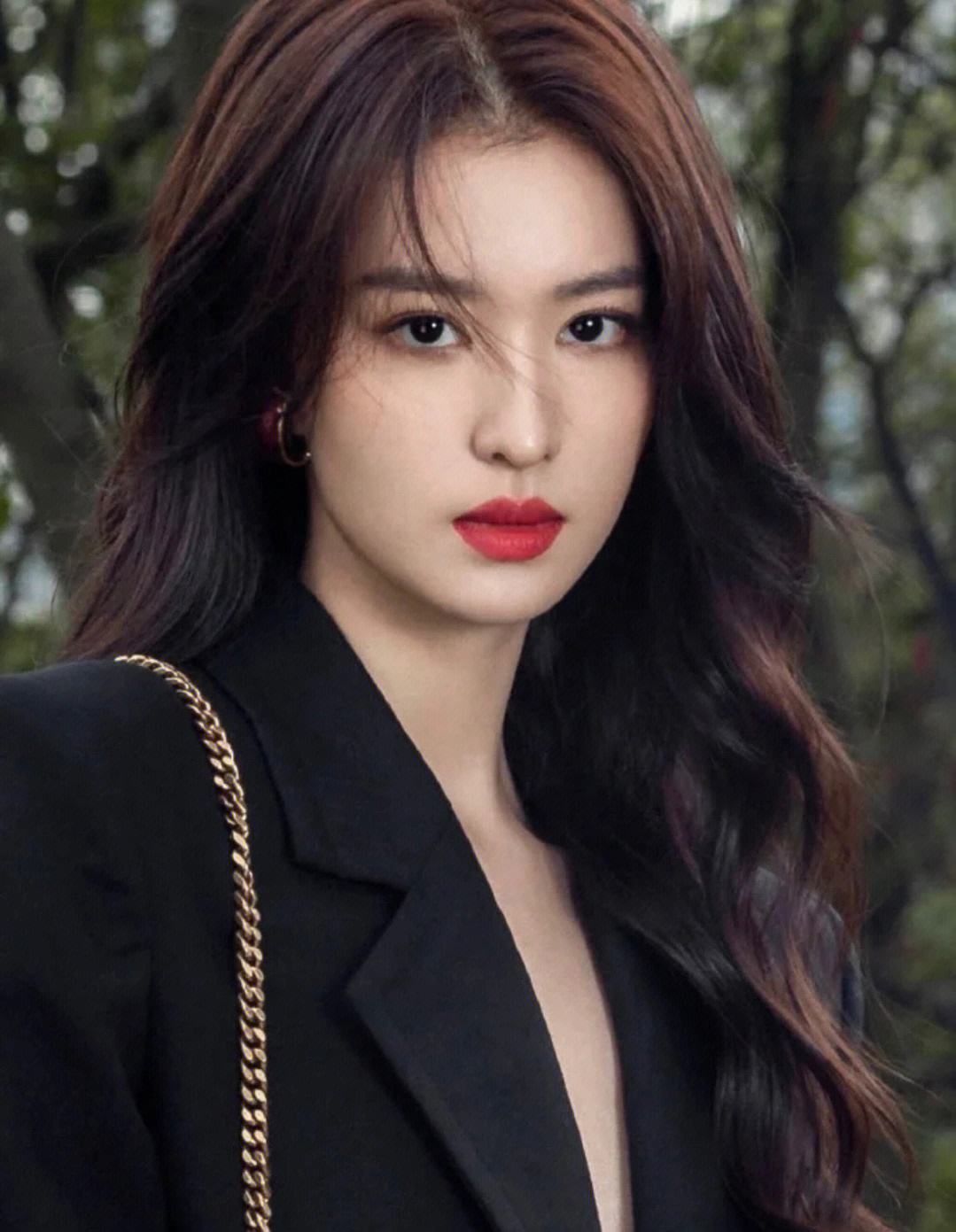 Gong Jun, Wei Daxun, Ao Ziyi, Jiang Yiyi, Wang Churan, Feng Shen, Fei Xiang, etc. - iNEWS