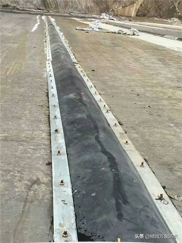 Construction process of GB filler and EPDM cover plate - iNEWS