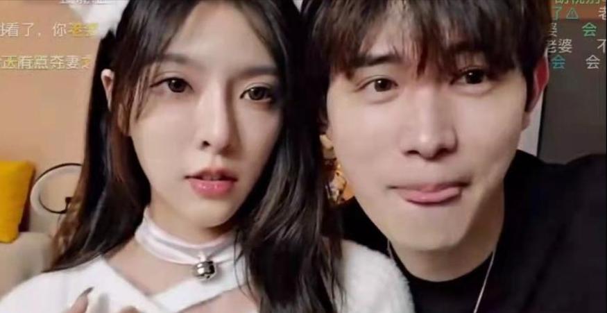 Tong Jincheng smiled for Bo beauty and put on a bunny costume ...