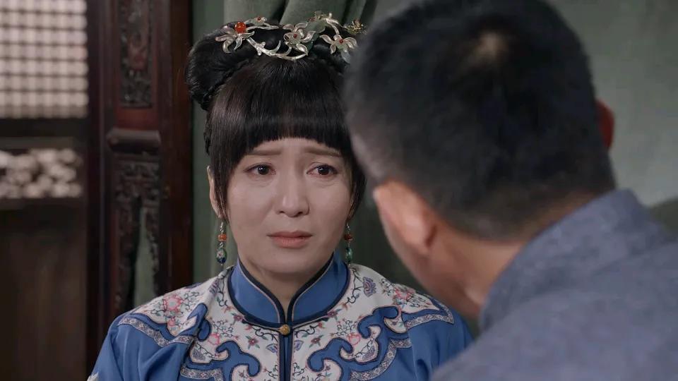 Hu Xiaoting: At the age of 45, he has good looks and acting skills but ...