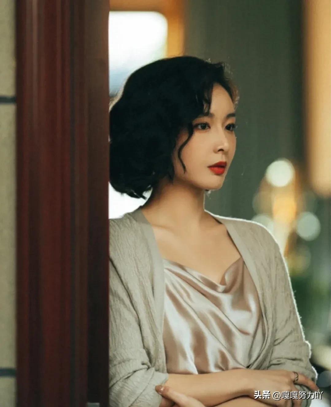 "Sister-in-law beauty" Chen Shuting - iNEWS