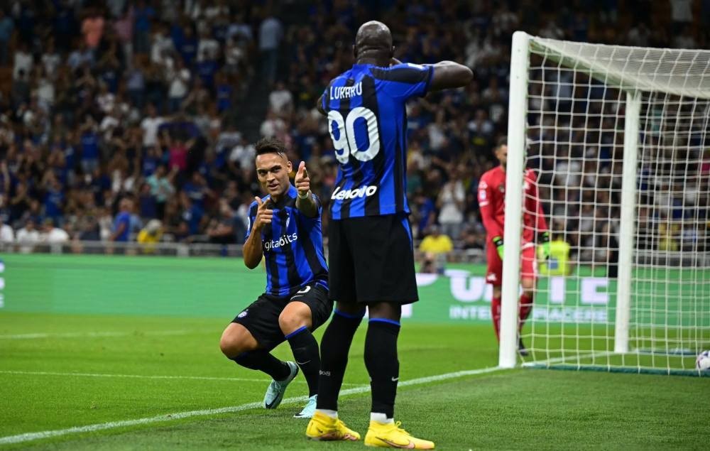 AC Milan VS Inter Milan: The Derby is on fire!Inter Milan go all out to ...