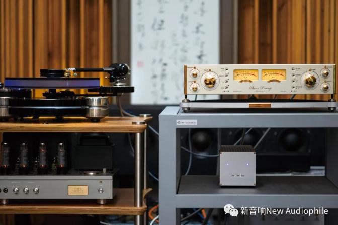 Swiss HSE Swiss Masterline 7 phono stage - iNEWS