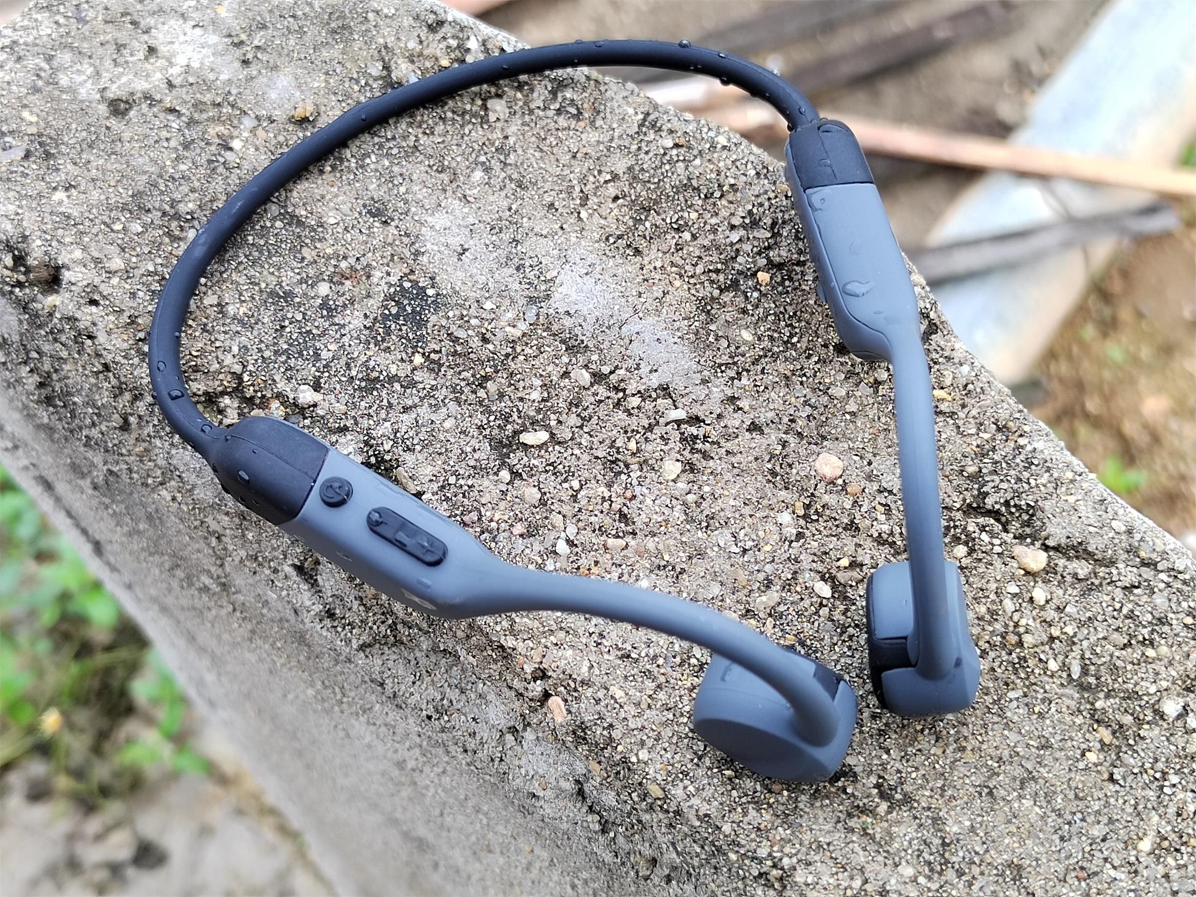 Unleash your sports passion! Yongyuan Y10 Bone Conduction Sports ...