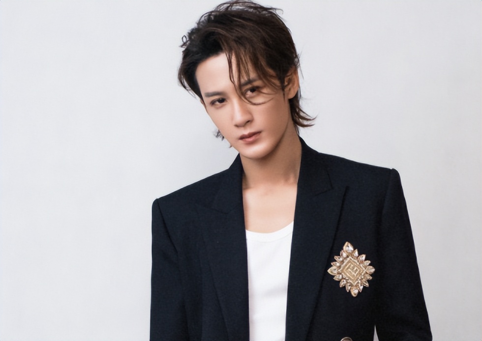 Yu Zheng said that he would cooperate with Tan Jianci to comment on ...