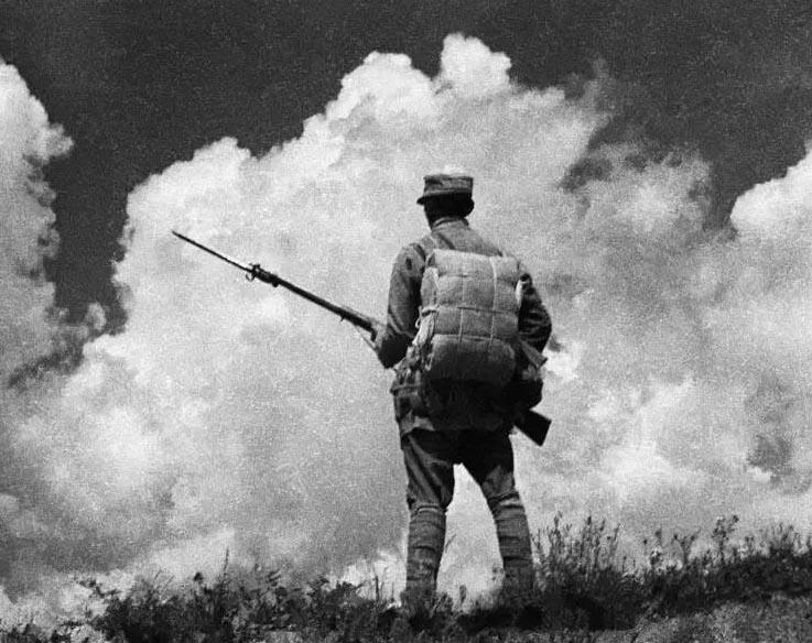 He was the number one fighting hero in North China. He was invincible ...