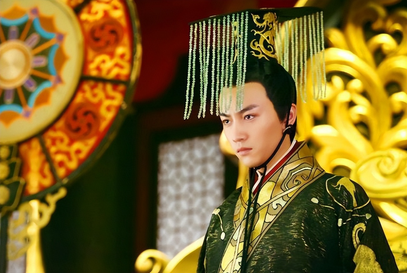 Only after you understand Empress Dowager Dou's entrustment to Liu Che ...